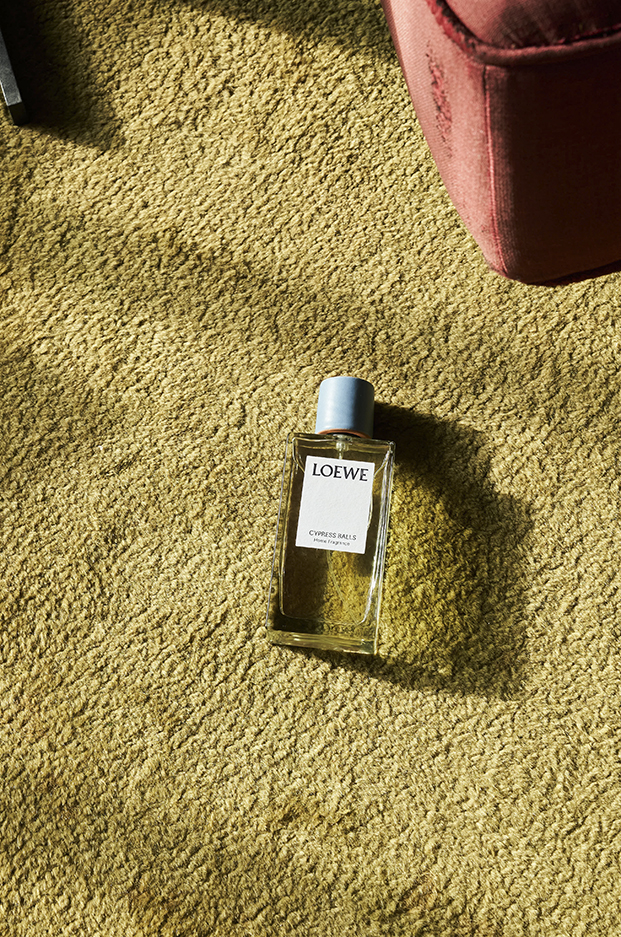 LOEWE Perfumes | Colour. Scent. Emotion.
